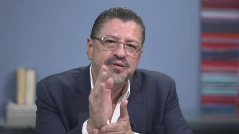 Genealogía: Rodrigo Chaves Robles – Cambio Político